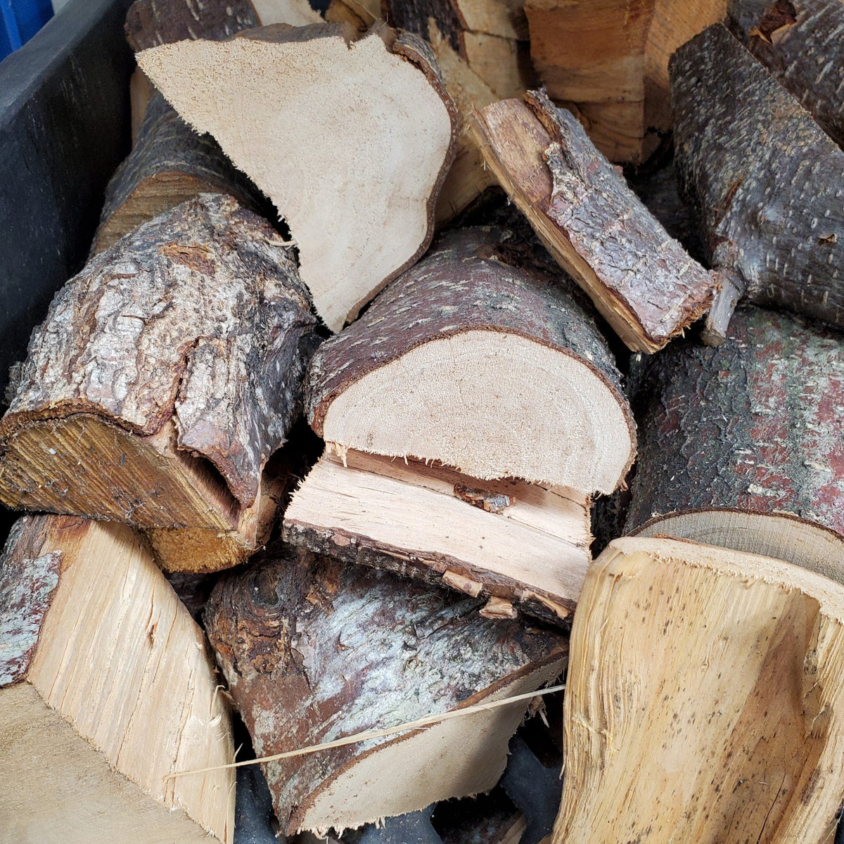 Alder Firewood Logs– West End Garden Centre